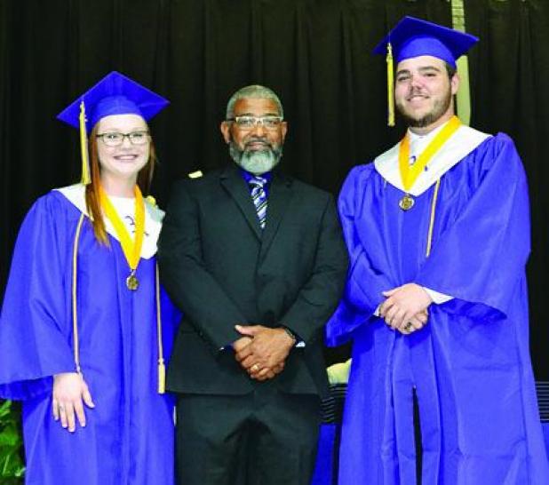 Rayne High graduates 143 | AcadiaParishToday.com | Crowley Post-Signal ...
